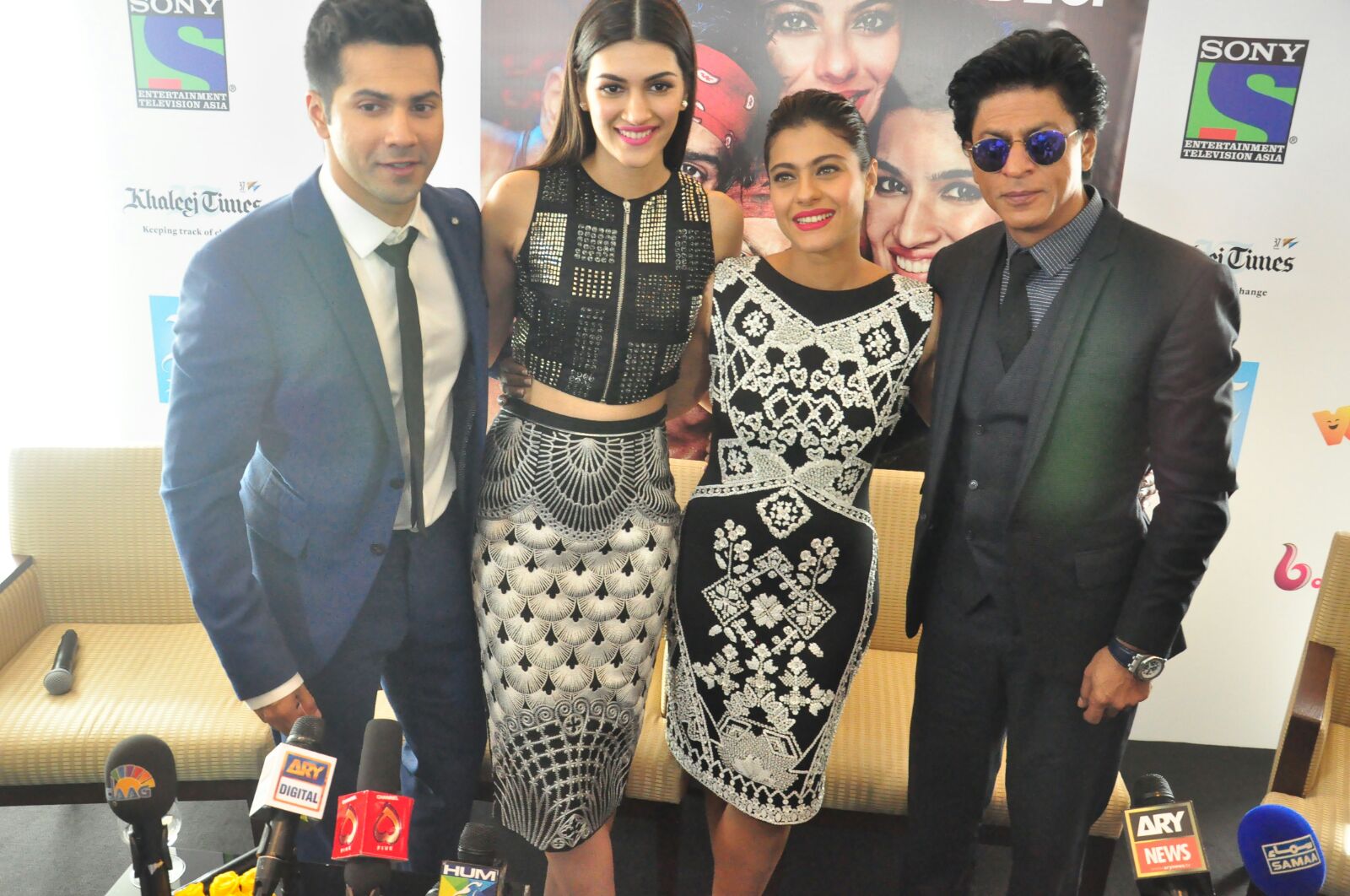 Pictures: Dilwale star cast in Dubai - Dubai Bliss